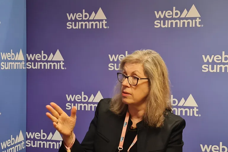 المديرة التنفيذية لآيكان: تجزئة الإنترنت ستؤدي لانهياره - Detafour