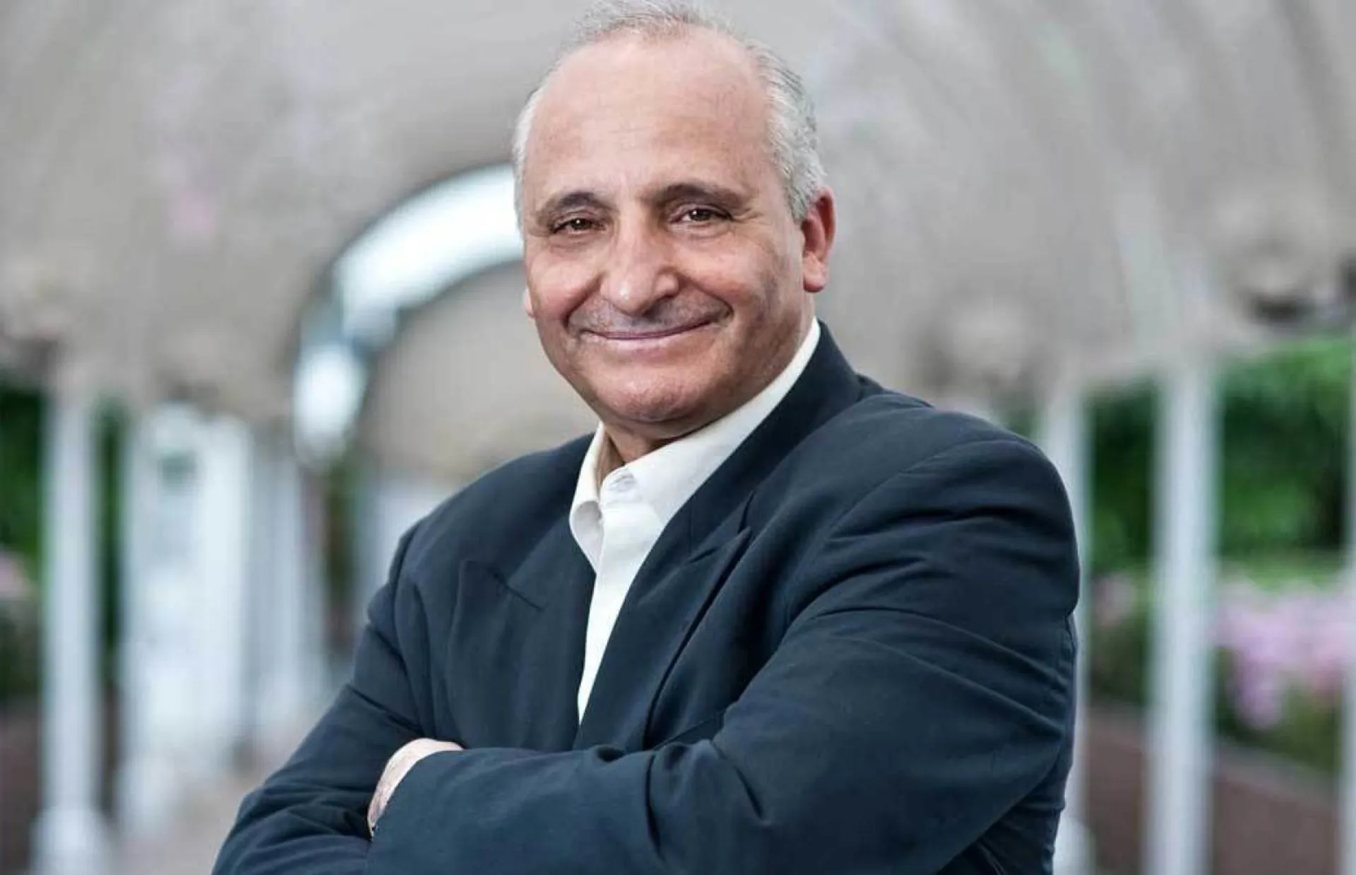 اليزمي يطمئن المغاربة: هواتفكم الذكية آمنة.. والبيجر قصة مختلفة تماماً - Detafour