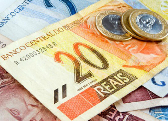 الريال البرازيلي يسجل أدنى مستوى تاريخي وسط تزايد القلق بشأن عجز الموازنة - Detafour