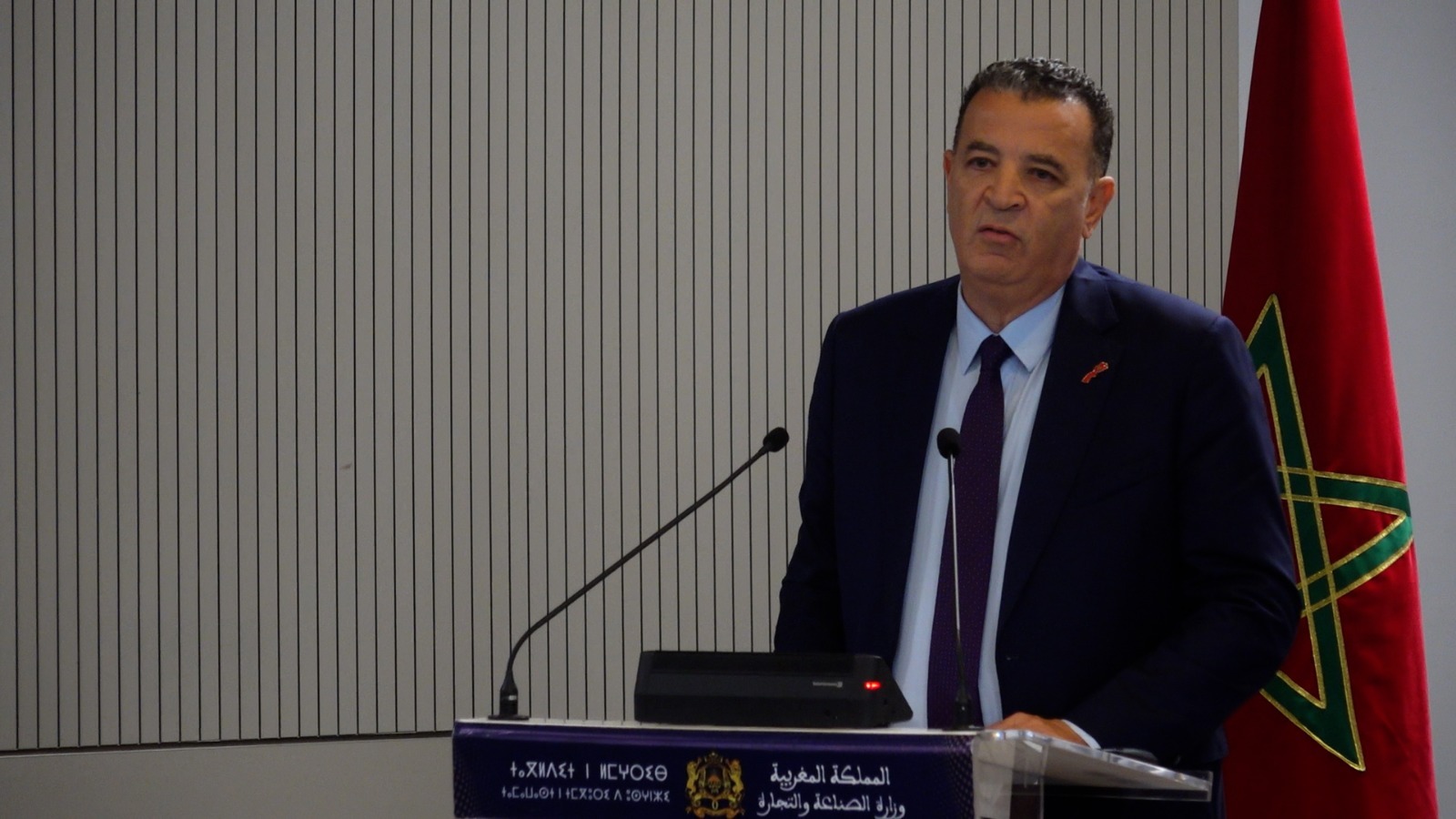 شكيب لعلج يشدد على دور البورصة في دعم نمو المقاولات الصغرى والمتوسطة - Detafour