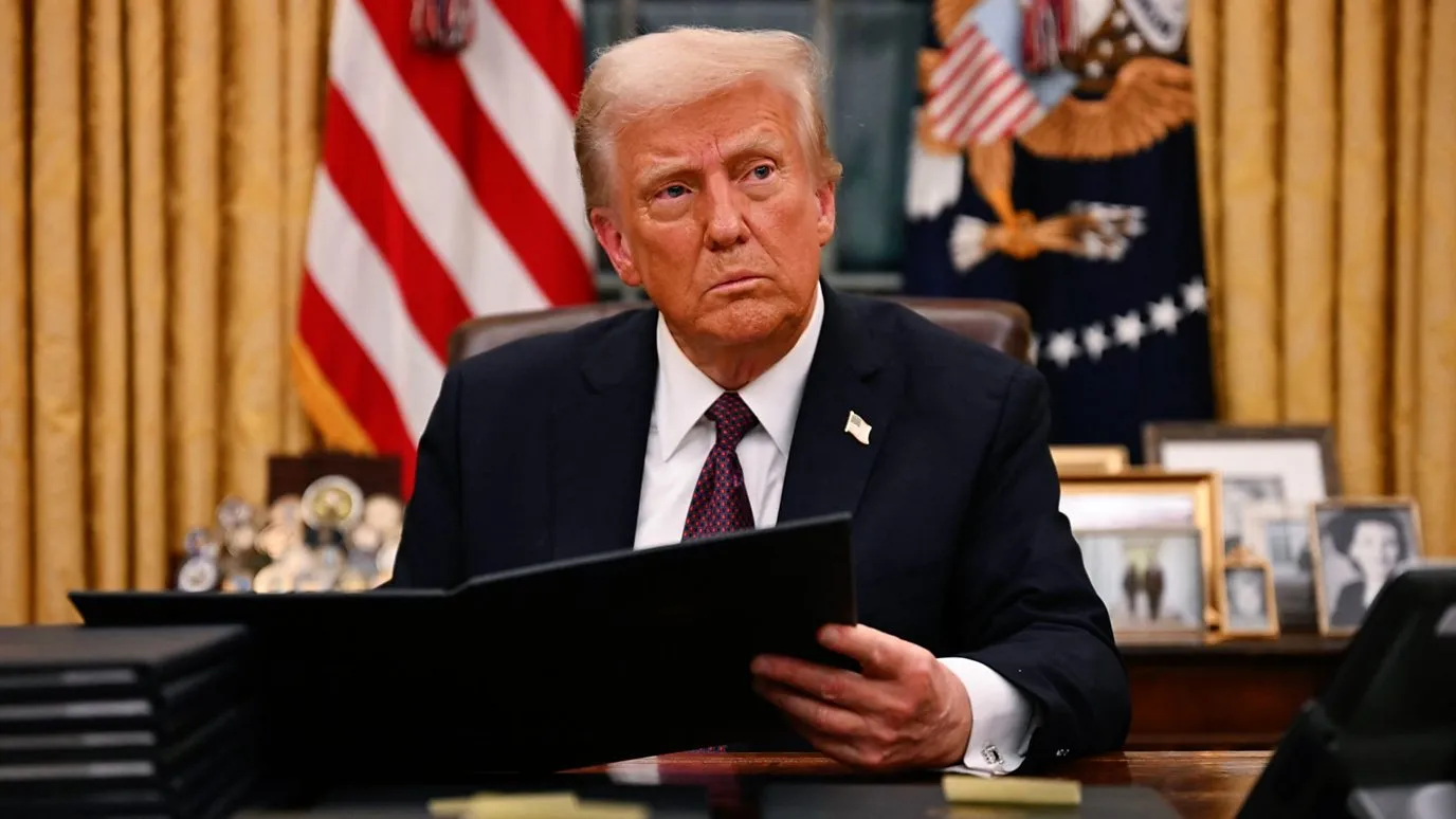 ترامب يخطط لتفكيك وزارة التعليم ضمن حملة لتقليص الحكومة - Detafour