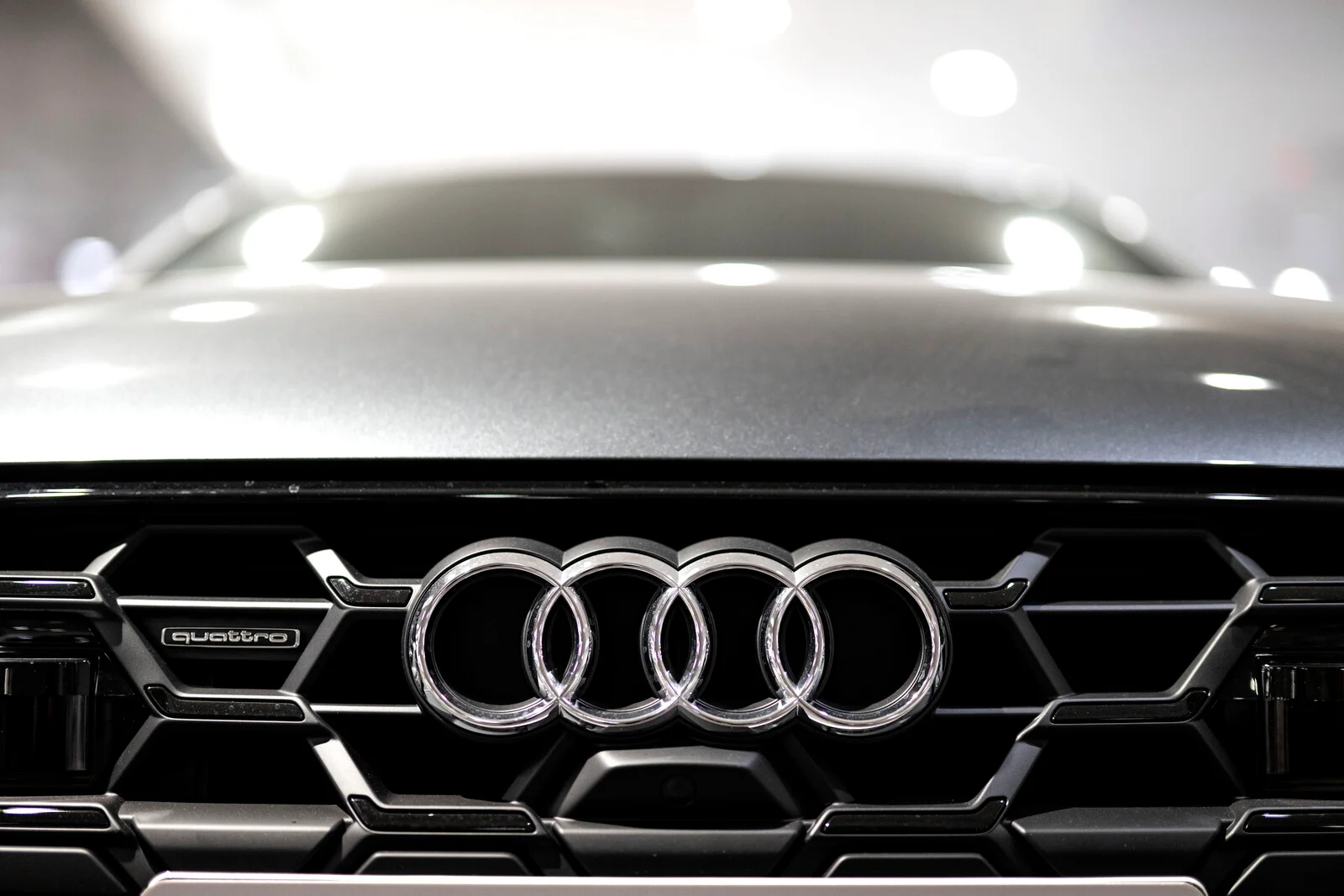 أودي تتوقع نموًا قويًا في 2025 رغم تحديات الرسوم الجمركية الأمريكية - Detafour