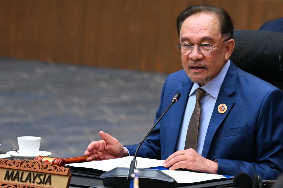 رئيس وزراء ماليزيا يسعى لتنظيم قمة بين الولايات المتحدة وآسيان | Detafour