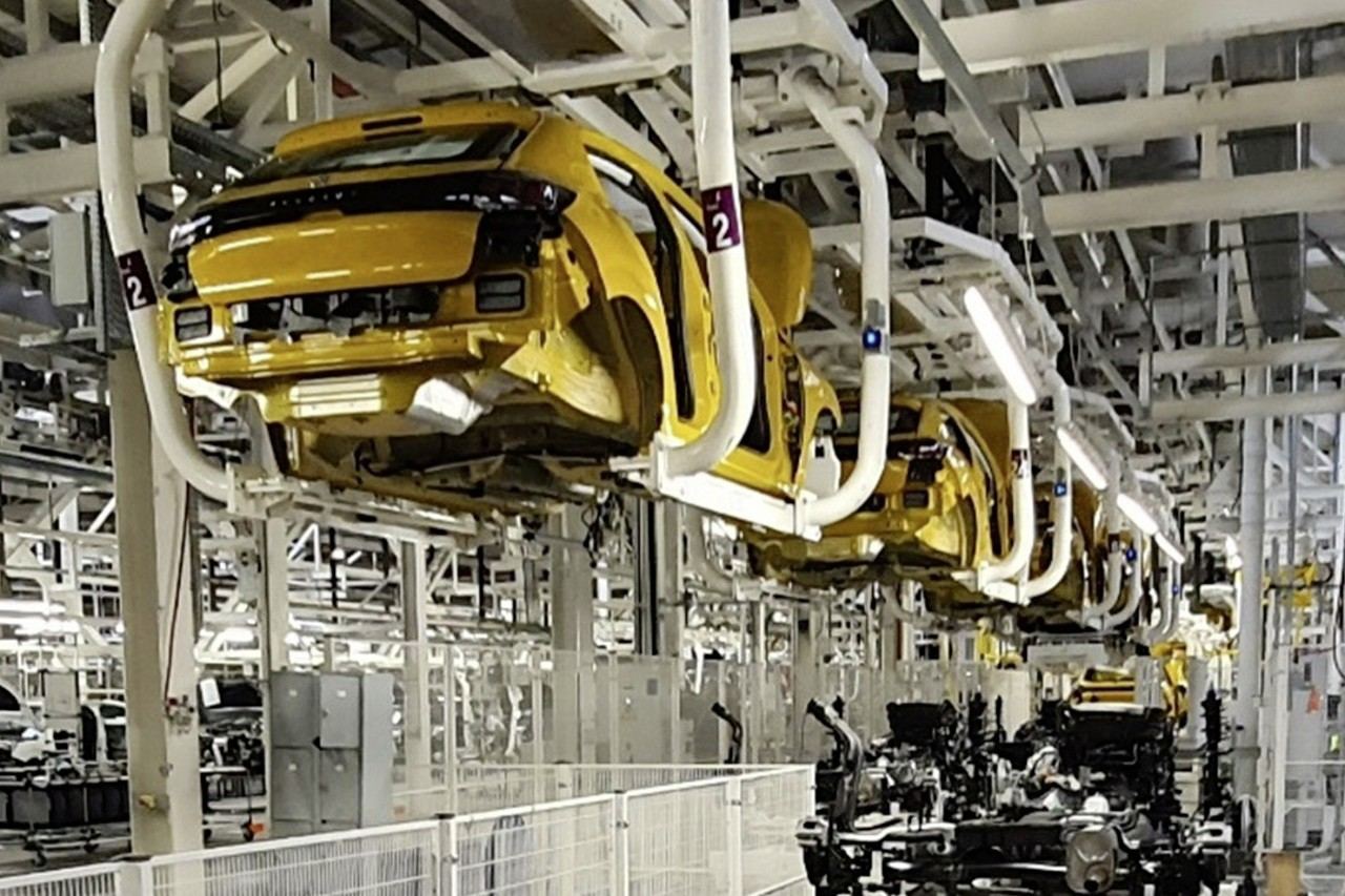 المغرب يحقق قفزة نوعية في صناعة السيارات ويقترب من منافسة كبار المنتجين الأوروبيين - Detafour