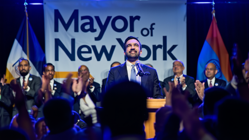 انتخاب زهران ممداني عمدة نيويورك.. تحول رمزي بين النفوذ المالي والعدالة الاجتماعية - Detafour